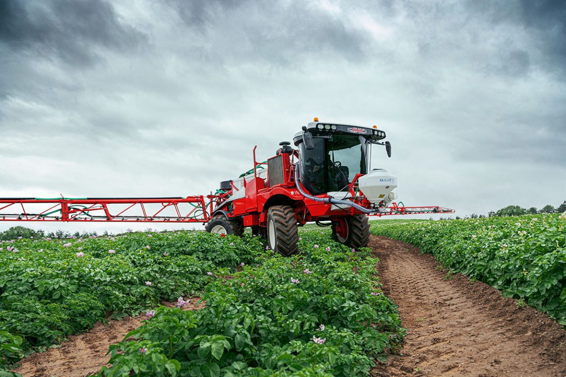 The RB55 Crop Sprayer | More capacity, less compaction | Bateman Sprayers