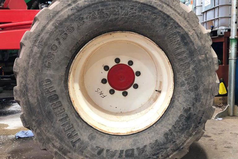 Bateman Sprayers | Preowned / Used Crop Sprayer Parts listings