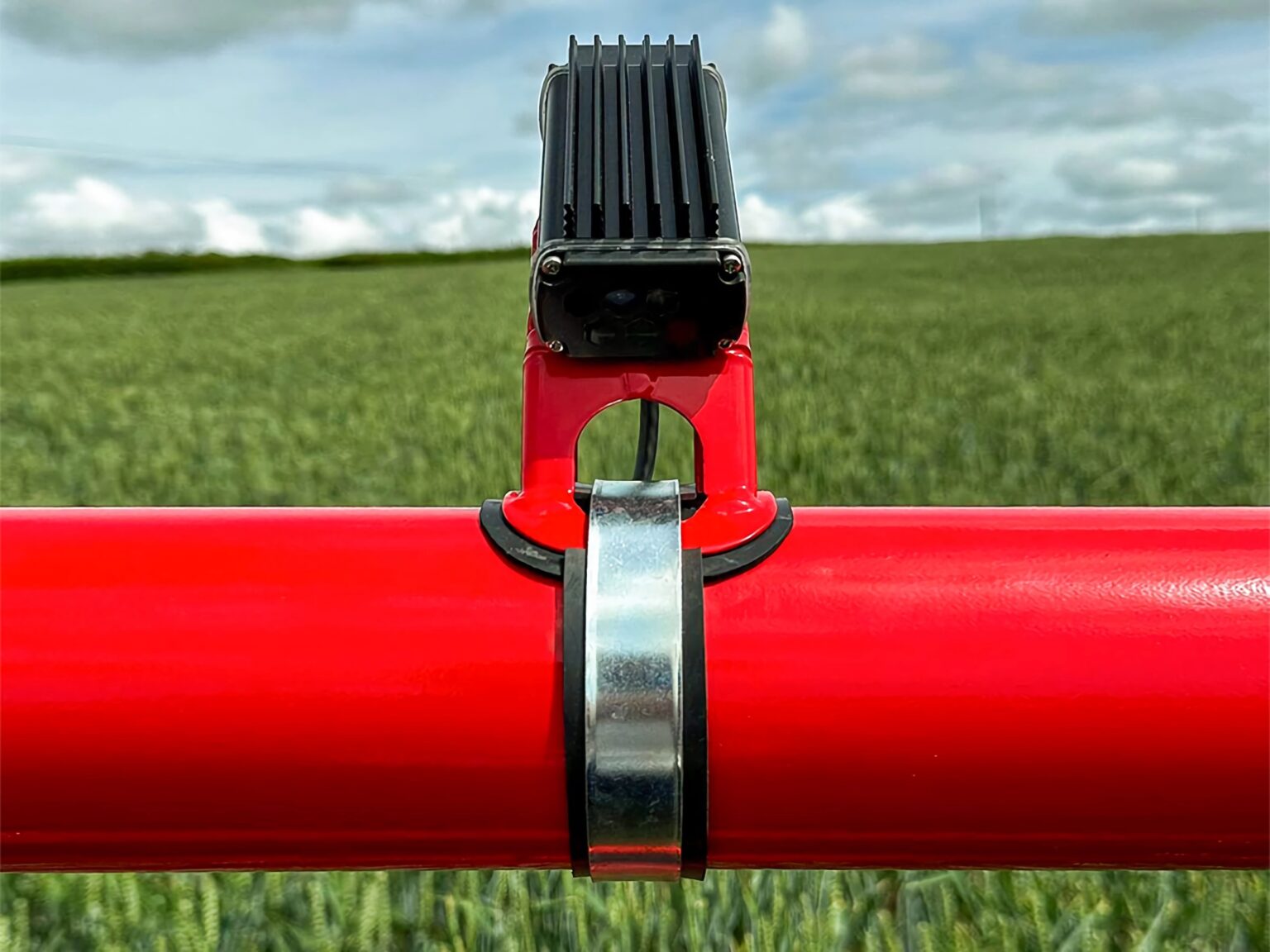 AI Powered Spot Spraying with Carbon Bee - Bateman Sprayers